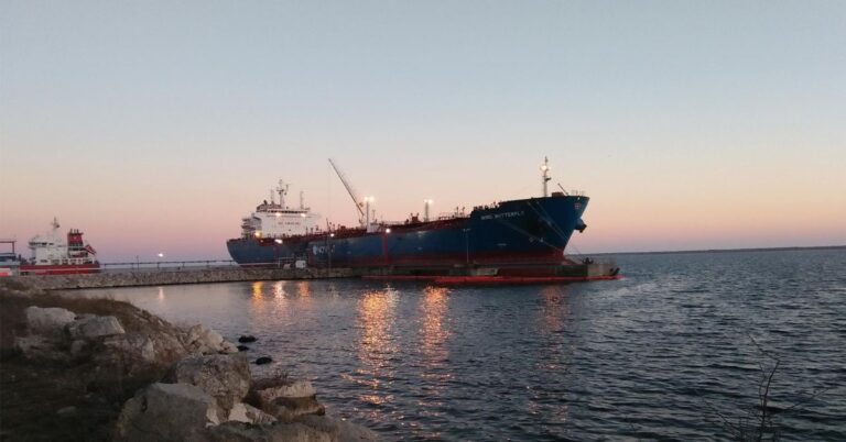 World’s first pay-as-you-save retrofit fund for ships raises $35 ...